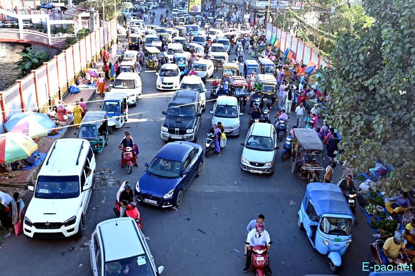 Ningol Chakkouba Shopping :: A very crowded scene at Ema Keithel ...